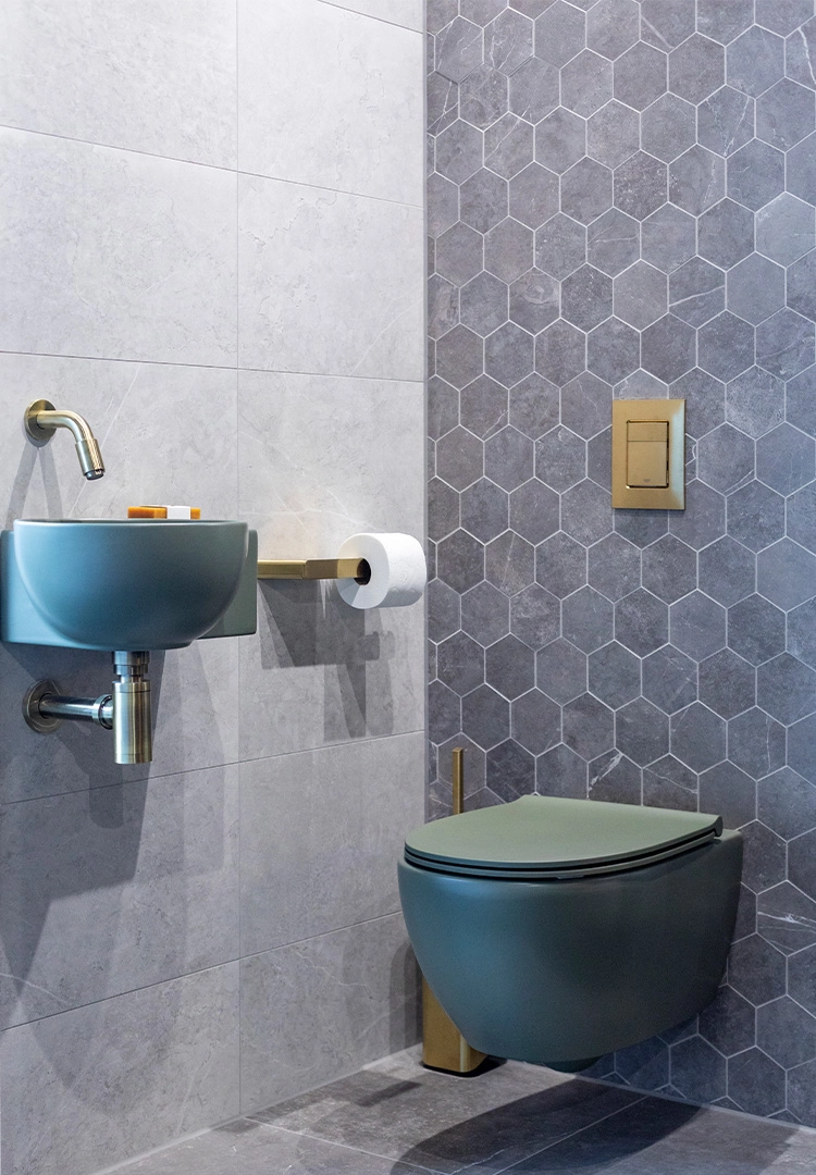 Een groen toilet iets voor jou? Oude Geerdink tegels & badkamers