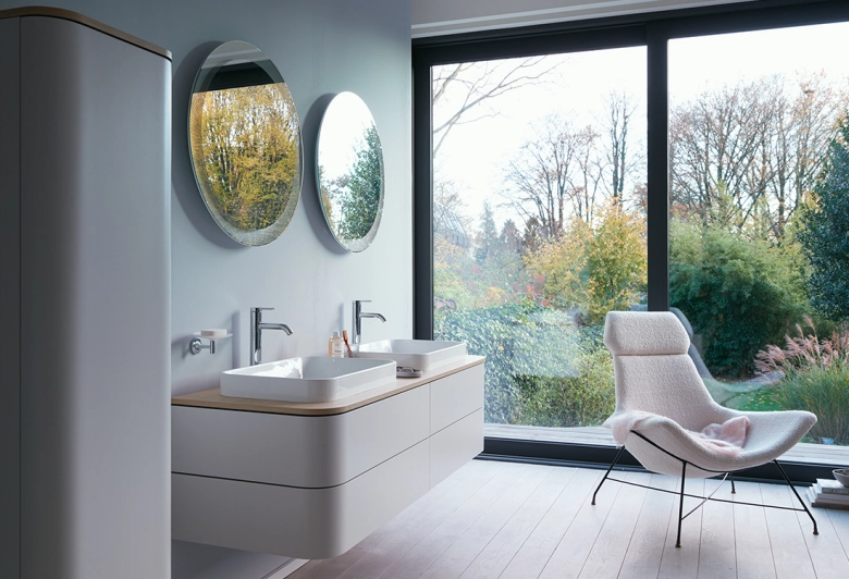 Ronde vormen in de badkamer - Installatiebedrijf G. Hek